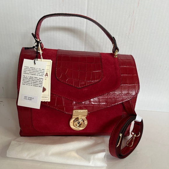 Divina Firenze | Bags | Nwt Divina Firenze Art Shield Top Italian ...
